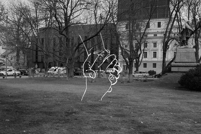 Luka Savić: Kot v nebesih, tako na zemlji – Svetlobna gverila