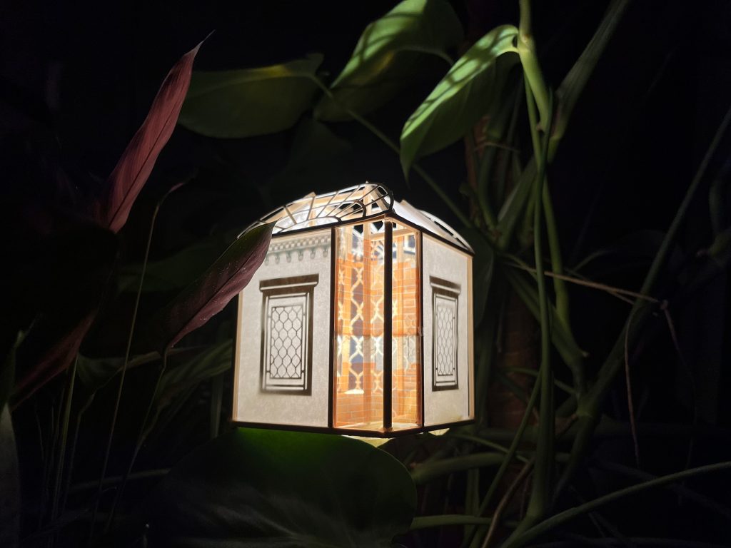 JANJA KOSI: Tree House – Lighting Guerrilla